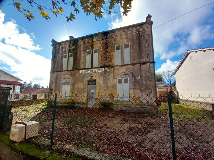 Maison à vendre - Fumel - 7 pièces - 3 chambres