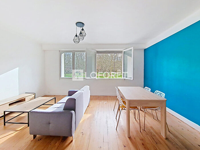 Appartement à vendre - Pau, Centre-ville - 2 pièces - 1 chambre