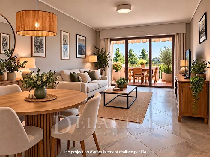 Vence : Appartement 4 pièces à vendre