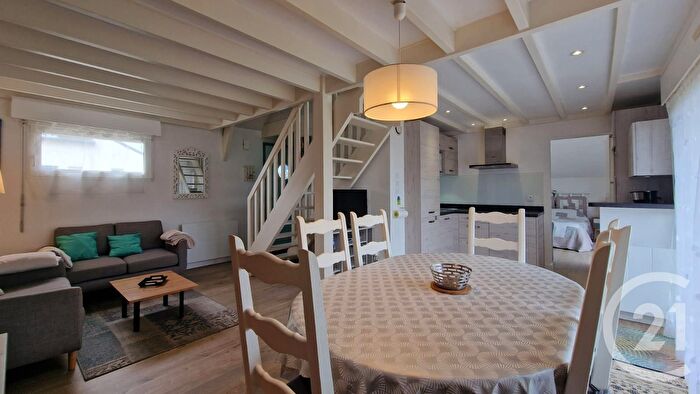 Appartement 5 pièces à Saint-Pierre-Quiberon, à vendre