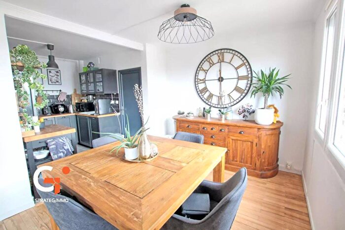 Appartement à louer - Canadiens, Sotteville-lès-Rouen - 3 pièces - 2 chambres