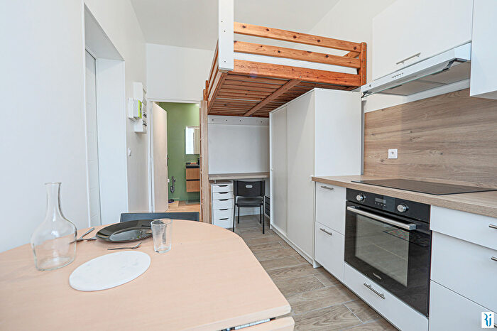 Appartement 1 pièce à louer - Sotteville-lès-Rouen, Centre-ville, Marcel Lods, Victor Hugo
