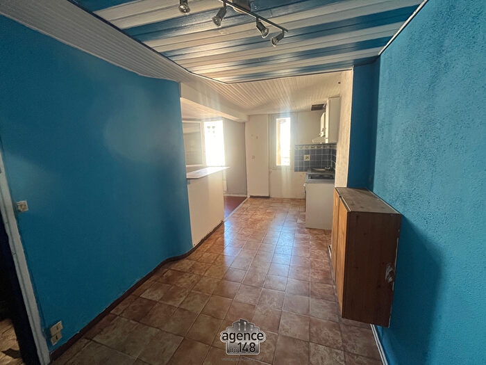 Appartement à vendre - Marseille e , Grands Carmes - 2 pièces - 1 chambre