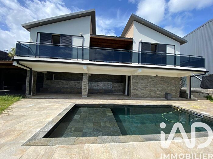 Maison à louer - Létang-Salé - 4 pièces - 3 chambres