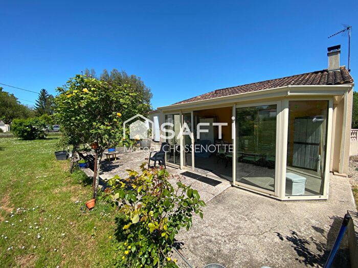 Maison à vendre - Écoyeux - 4 pièces - 3 chambres
