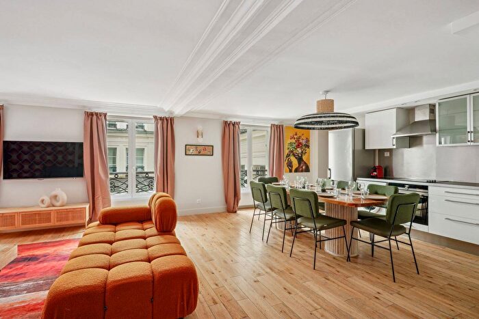 Appartement 4 pièces à Montorgueil-Saint Denis, Paris 2ème arrondissement, à louer