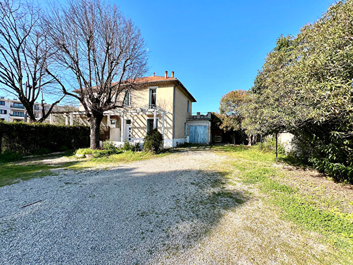 Maison à vendre - Sorgues, Centre-ville - 4 pièces - 3 chambres