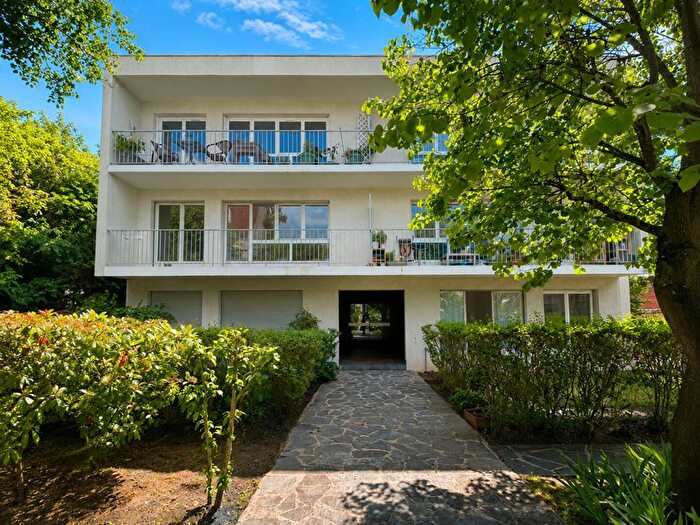 Appartement 3 pièces à vendre à Nanterre, Centre-ville