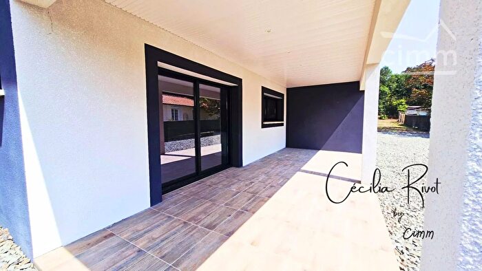 Maison à vendre - Montendre - 5 pièces - 3 chambres