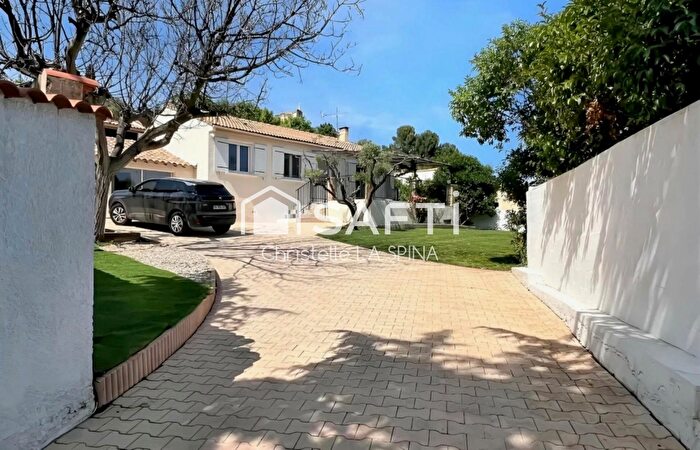 Maison à vendre - Bellegarde - 5 pièces - 3 chambres