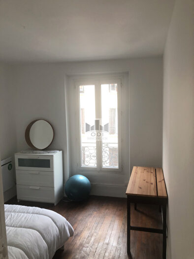 Paris 18ème, Barbès, Château Rouge : Appartement 1 pièce à louer