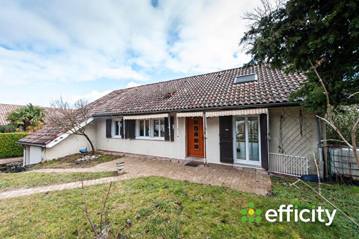 Maison à vendre - Claix - 8 pièces - 6 chambres