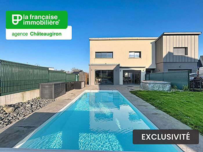 Maison à vendre - Châteaugiron - 5 pièces - 4 chambres