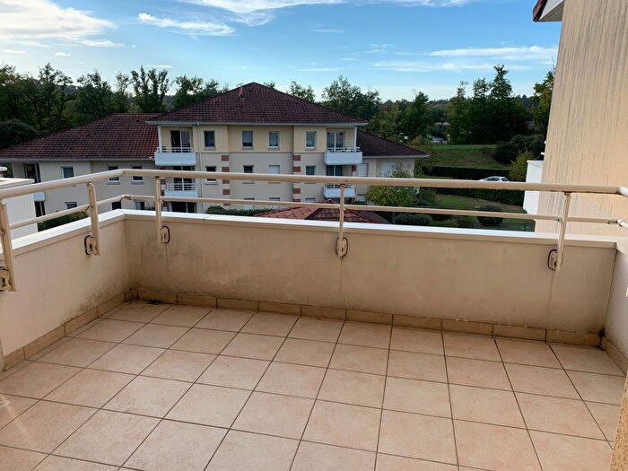 Appartement à louer - Ussac - 3 pièces - 2 chambres