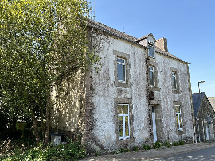 Maison 7 pièces à Caurel, à vendre