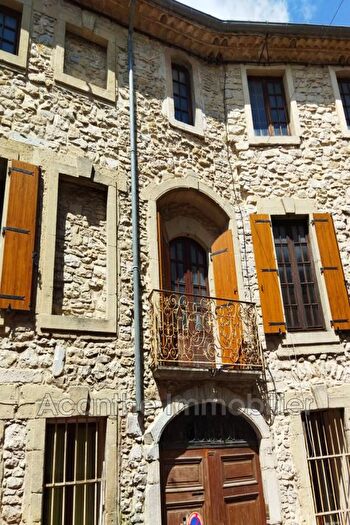 Maison 10 pièces à Quissac, à vendre