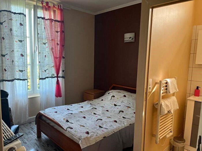 Appartement à louer - Les Hameaux-La Croix Aux Buis-Chapelle, Magny-les-Hameaux - 1 pièce