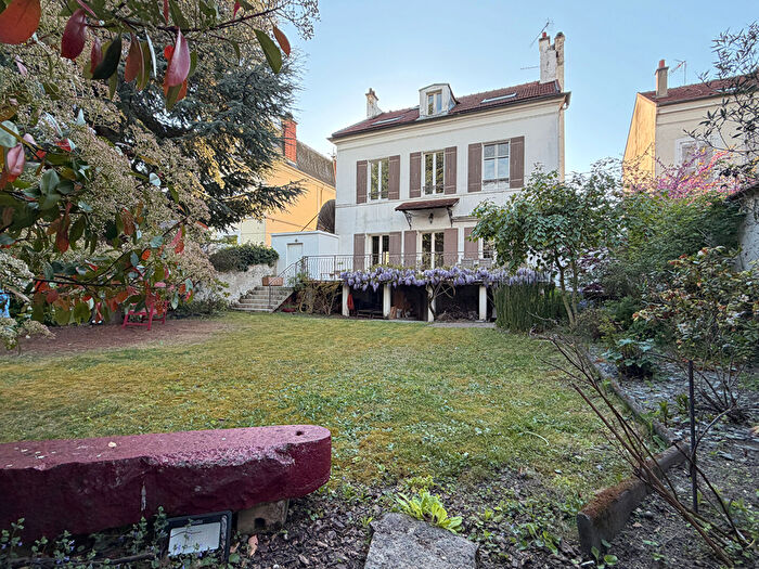 Maison 8 pièces à Meaux, Centre-ville, Cathédrale, à vendre