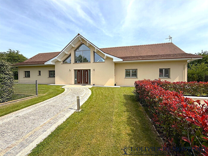 Montfort-lAmaury - Maison 8 pièces à vendre