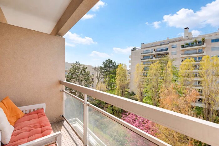 Courbevoie, Bécon - Appartement 3 pièces à vendre