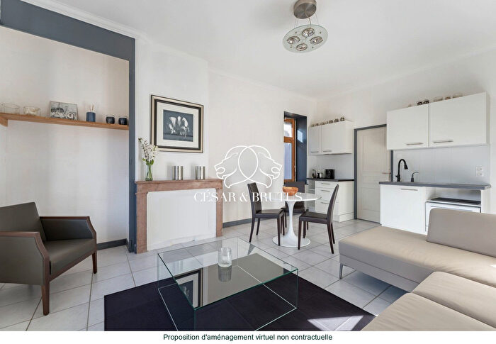 Appartement à vendre - Neuville-sur-Saône - 2 pièces - 1 chambre