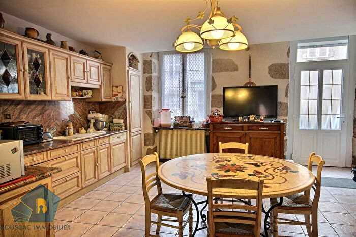 Maison 7 pièces à vendre à Boussac