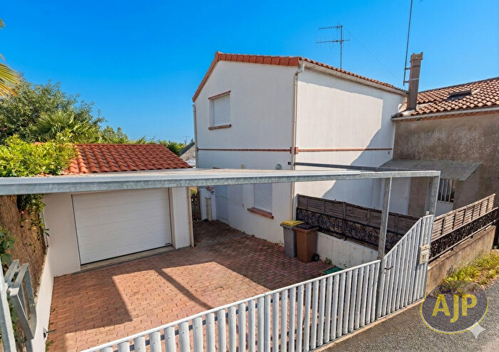 Maison à vendre - La Romagne - 4 pièces - 3 chambres
