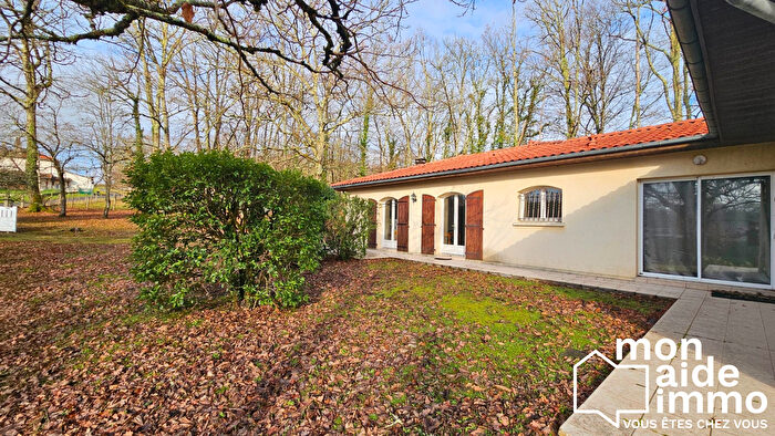 Maison à vendre - Camarsac - 5 pièces - 3 chambres