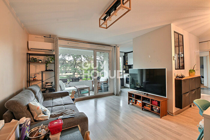 Appartement 3 pièces à Villeurbanne, Ferrandière, Maisons Neuves, à vendre