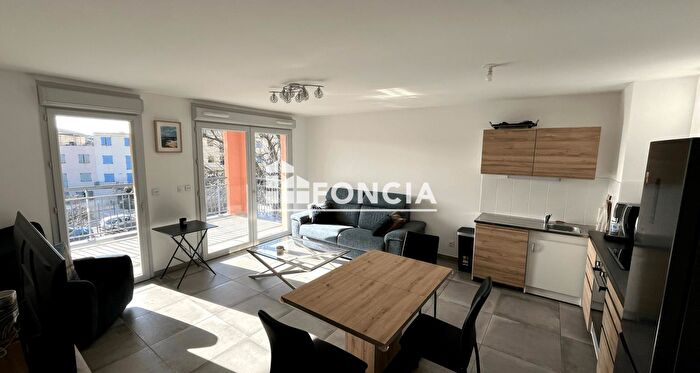 Appartement à vendre - Bormes-les-Mimosas, Centre-ville, Le Pin - 3 pièces