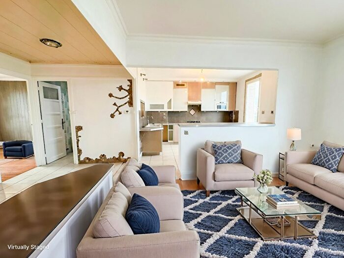 Appartement à vendre - Villeurbanne, Léon Blum, Bon Coin - 3 pièces - 3 chambres