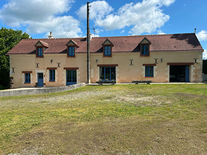 Maison 8 pièces à Villiers-sous-Mortagne, à vendre