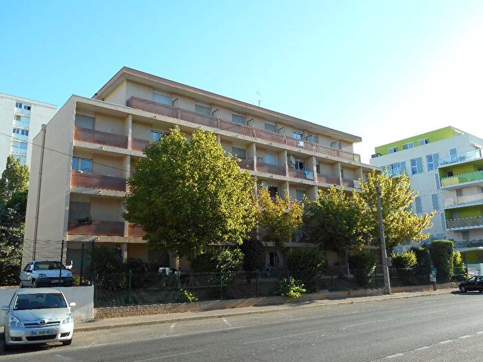 Appartement 1 pièce à Montpellier, Antigone, à louer