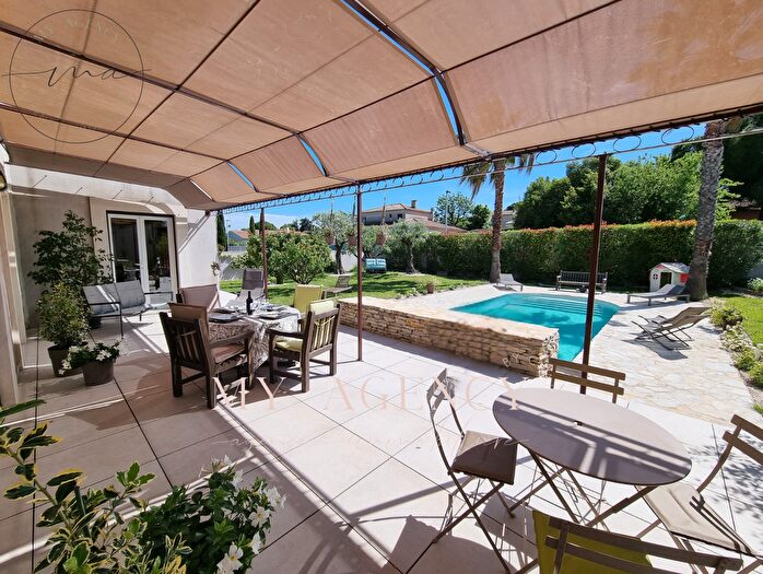 Maison à vendre - Caux - 6 pièces - 4 chambres