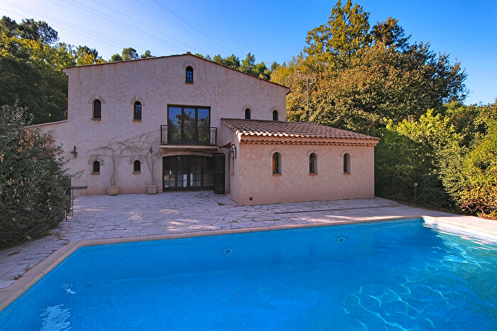 Maison à vendre - Le Thoronet - 6 pièces - 3 chambres