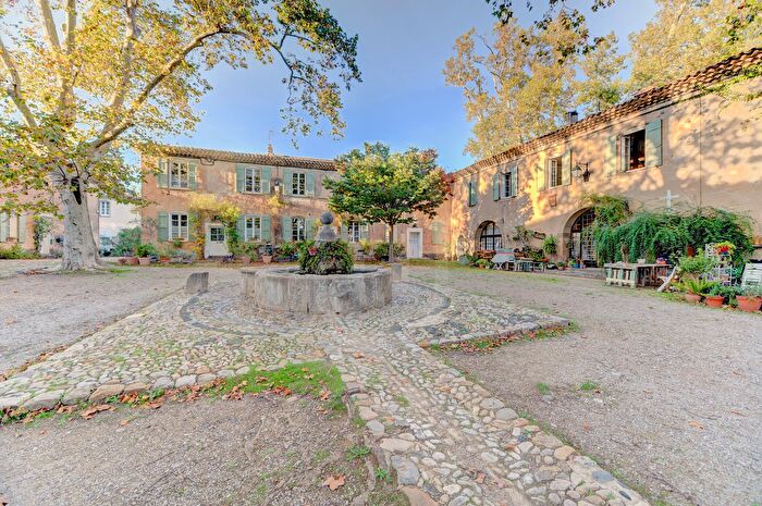 Appartement à vendre - Clermont-lHérault - 3 pièces - 2 chambres