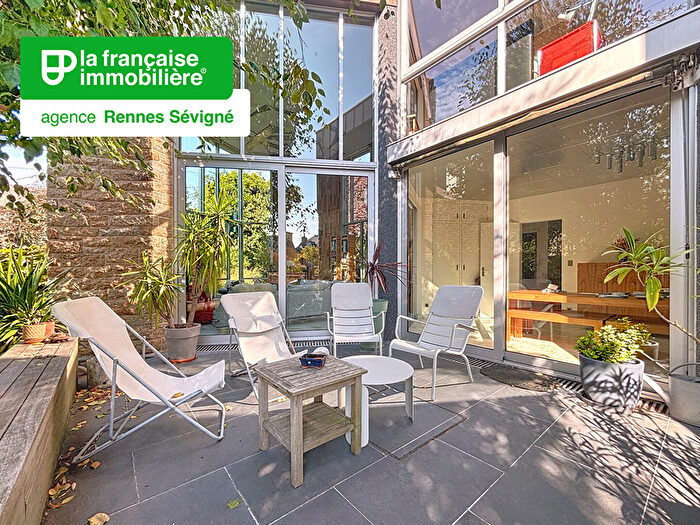 Maison 12 pièces à vendre à Quartiers Centre, Fougères, Sévigné