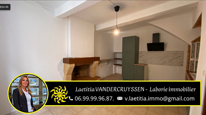 Maison à louer - Ouveillan - 3 pièces - 2 chambres