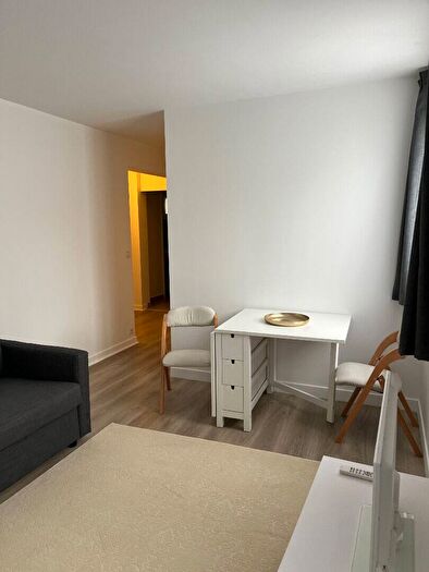 Appartement à louer - La Plaine des Sablons, Neuilly-sur-Seine - 2 pièces - 1 chambre