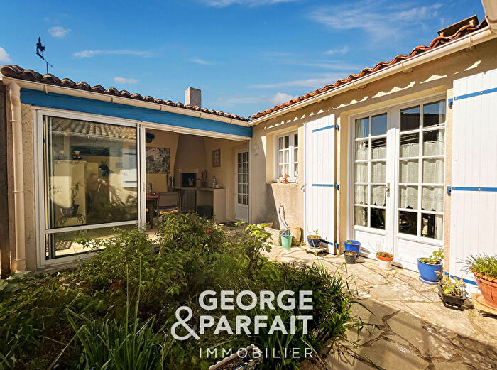 Maison à vendre - Saint-Clément-des-Baleines - 4 pièces - 3 chambres