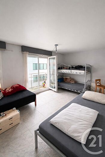 Appartement à vendre - Saint-Denis, La Plaine Saint-Denis - 1 pièce