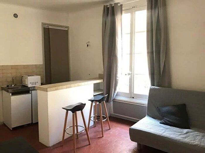 Centre Ville, Aix-en-Provence - Appartement 1 pièce à louer