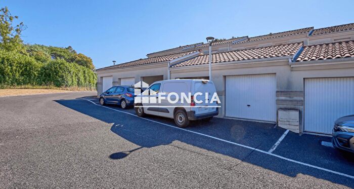 Maison à vendre - Saint-Macaire - 4 pièces - 3 chambres