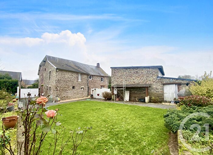 Maison à vendre - Saint-Sauveur-la-Pommeraye - 9 pièces - 3 chambres