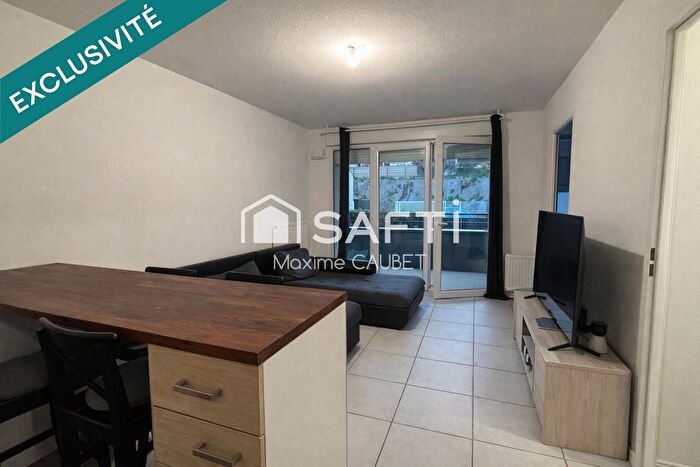 Appartement à vendre - Castanet-Tolosan - 2 pièces - 1 chambre