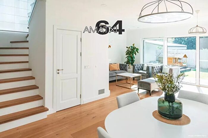 Anglet, Centre-ville, Saint-Jean : Maison 5 pièces à vendre