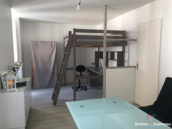 Appartement à vendre - Laval, Les Fourches - 1 pièce