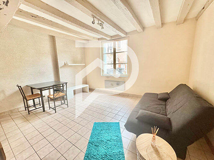 Appartement à louer - Blois, Centre-ville - 1 pièce