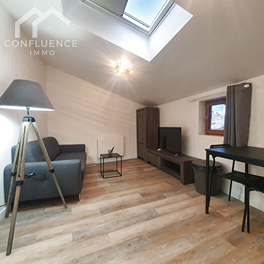 Appartement à louer - Casteljaloux - 2 pièces - 1 chambre