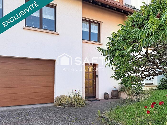 Sarreguemines, Folpersviller - Maison 9 pièces à vendre